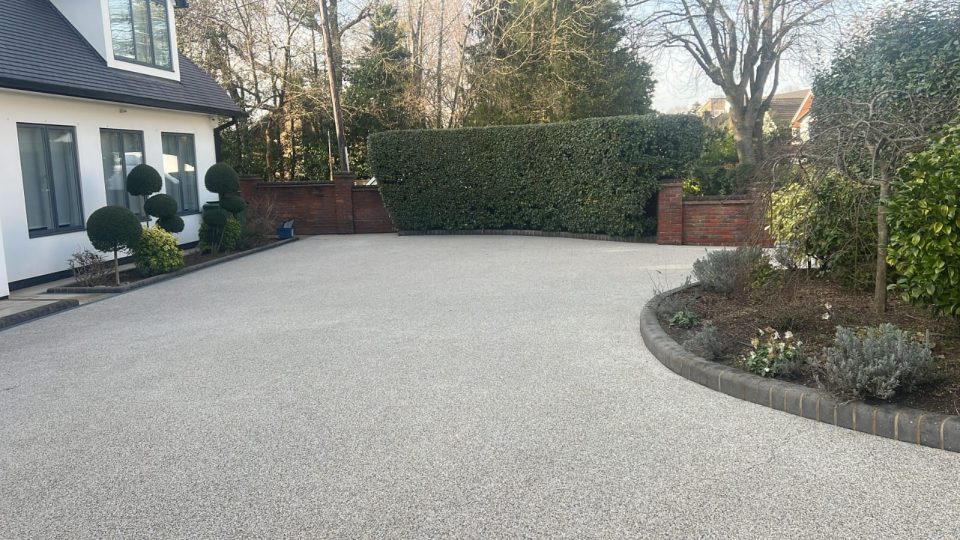 Spring cleaning a resin driveway - Resin Driveways ARS